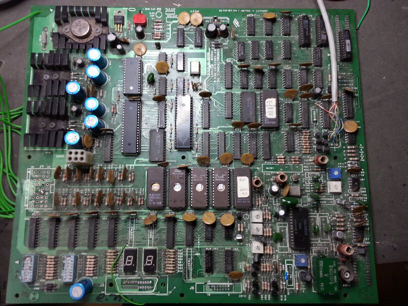 Dragons Lair Euro PCB repair | ukVac: UK's Video Arcade Collecting