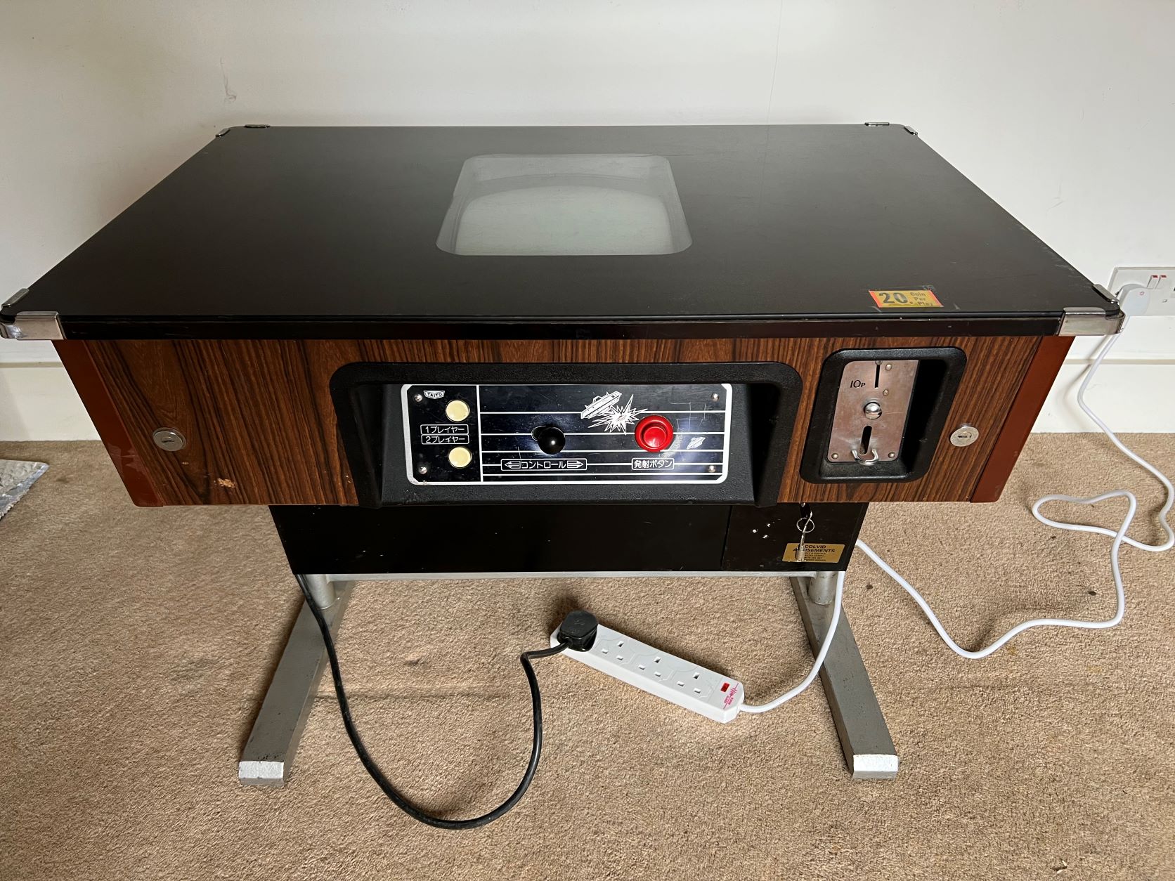 Taito Space Invaders Cocktail Repair | ukVac: UK's Video Arcade Collecting